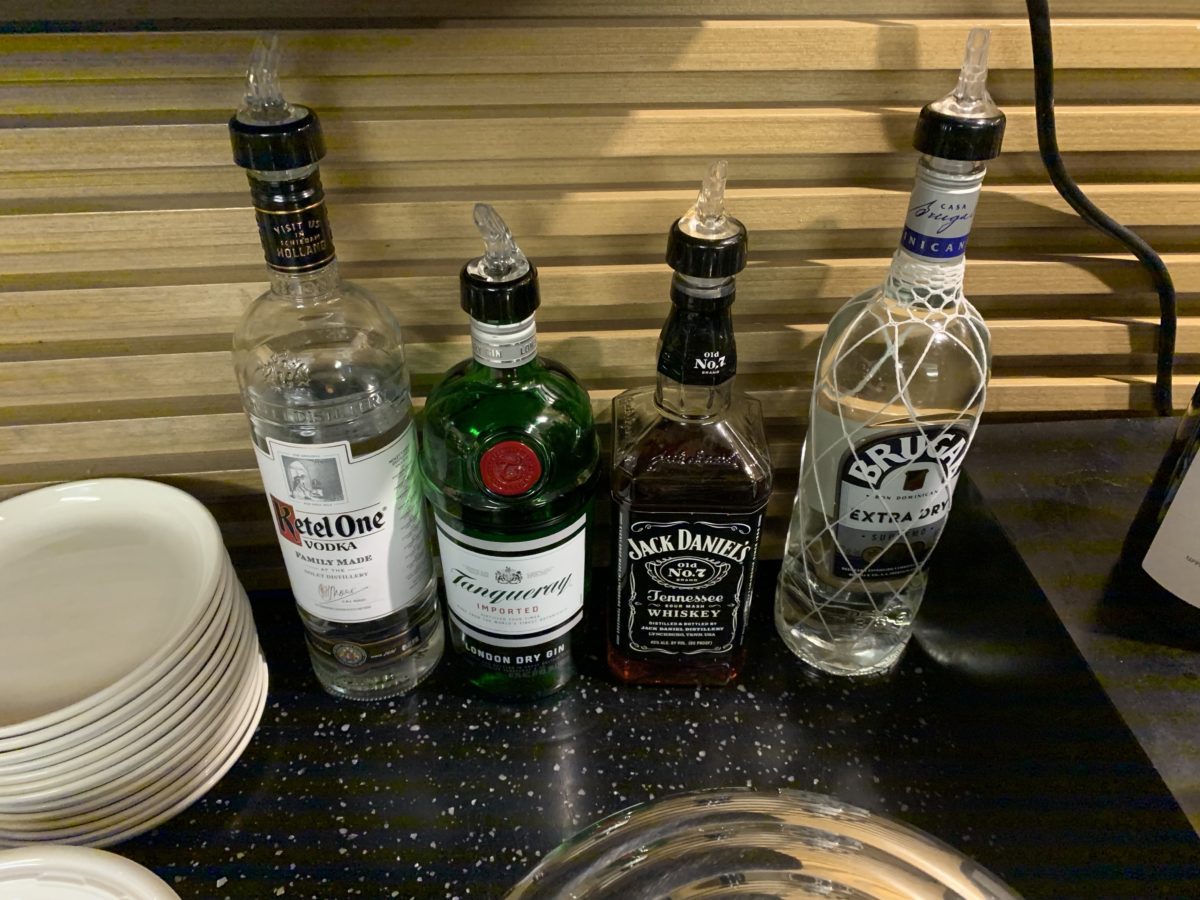 Lounge Review: El Al King David Lounge JFK Terminal 4 - Your Mileage ...