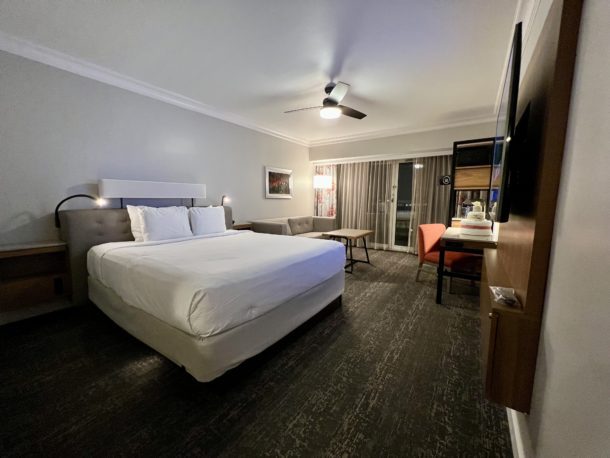 Which Hotels Offer Late Checkout? Here’s What to Expect - Your Mileage ...