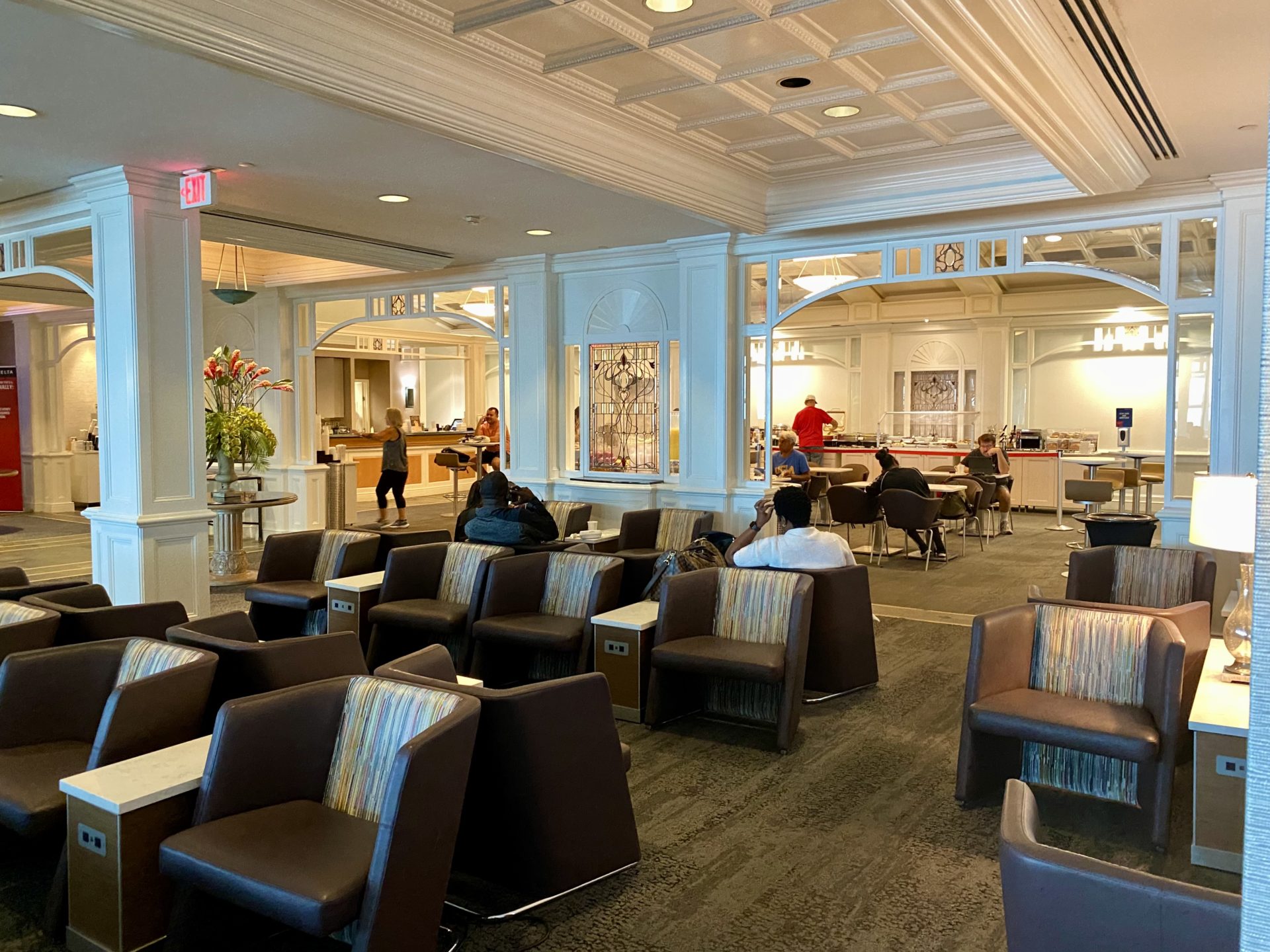 The Lounges of Orlando International Airport (MCO) – UPDATED for 2025 ...