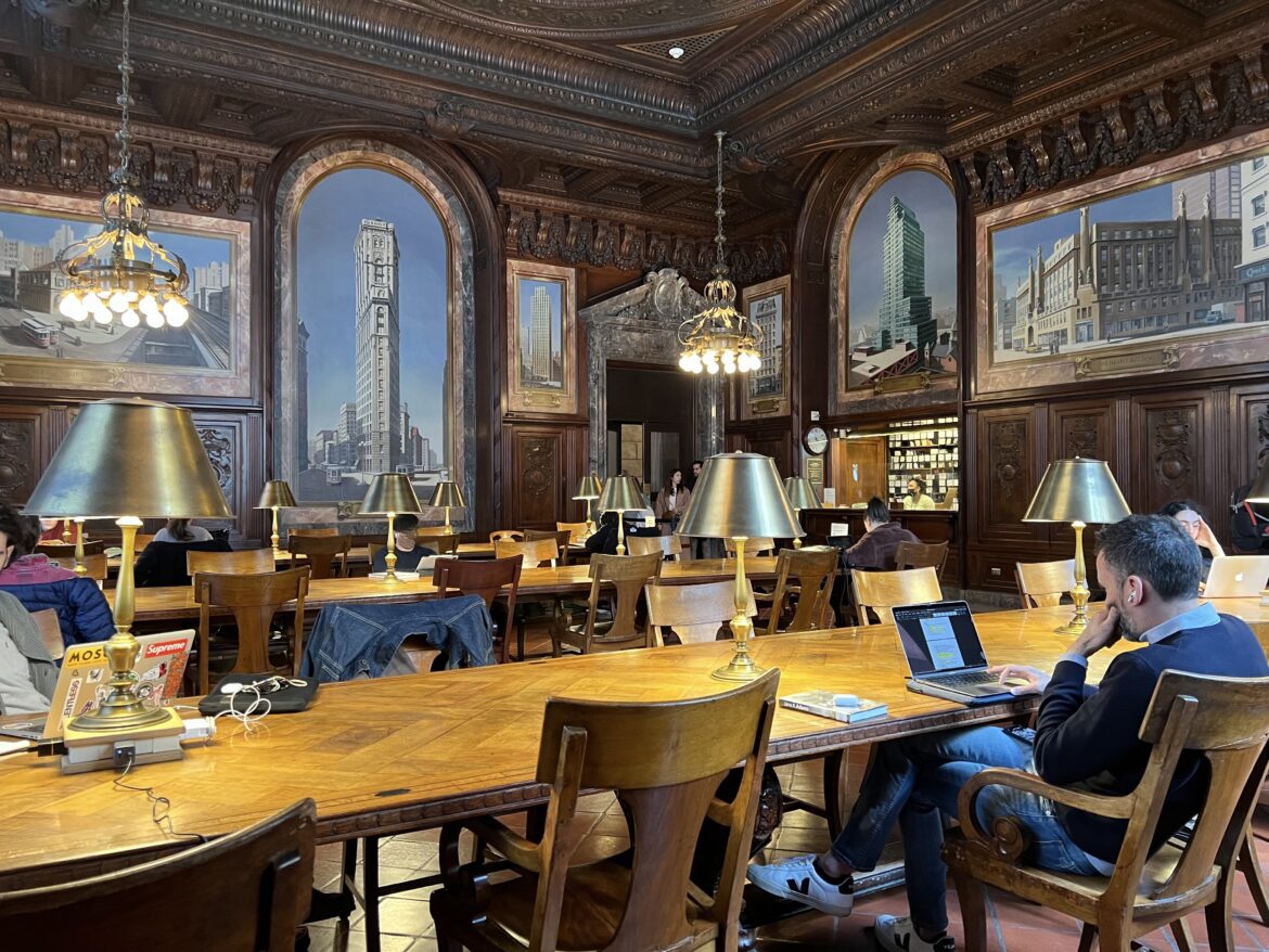 The NY Public Library Is One Of The Best Free Tourist Attractions In ...