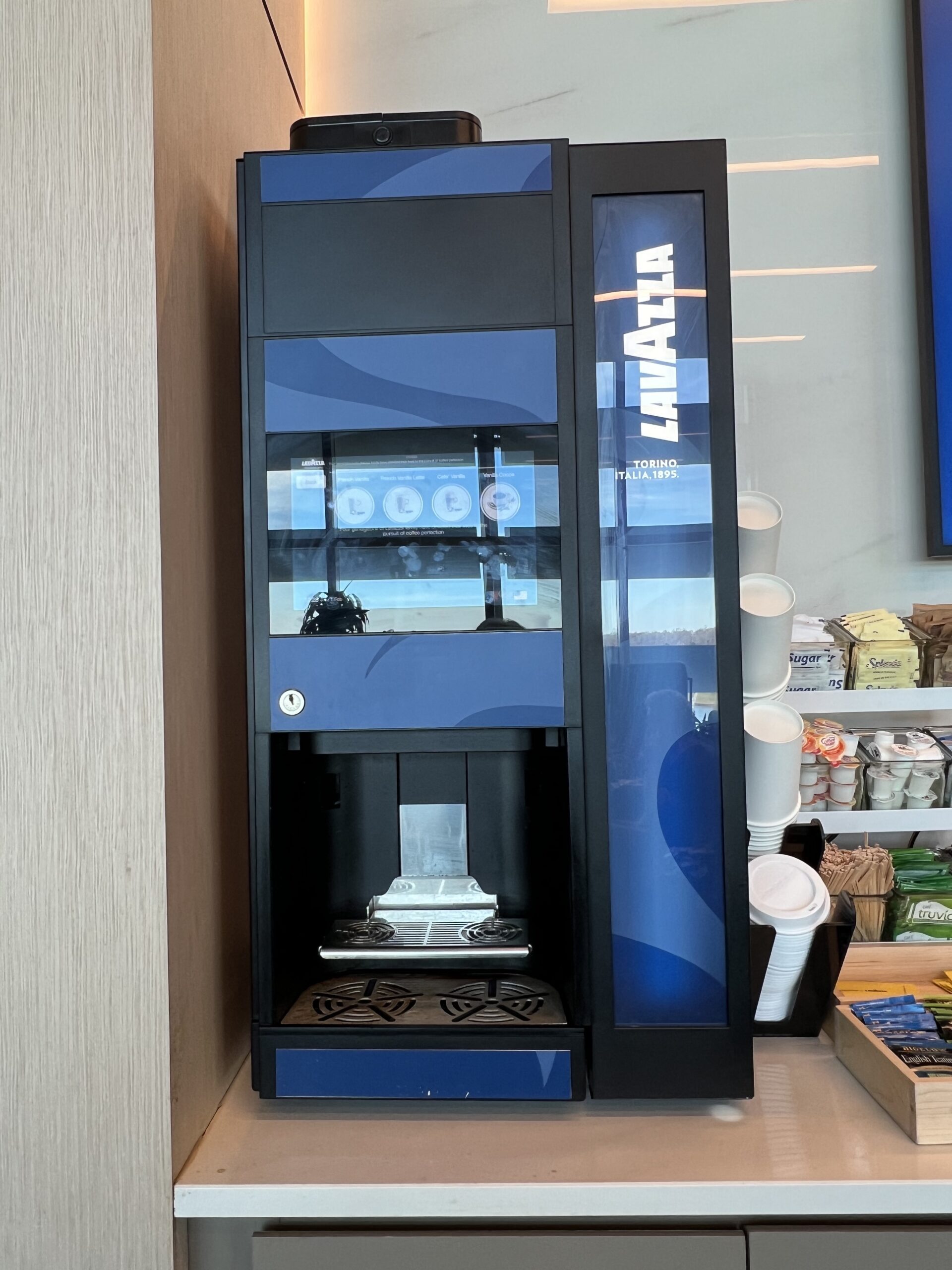 The Brightline Orlando Premium Lounge: Is it Worth the Splurge? - Your ...