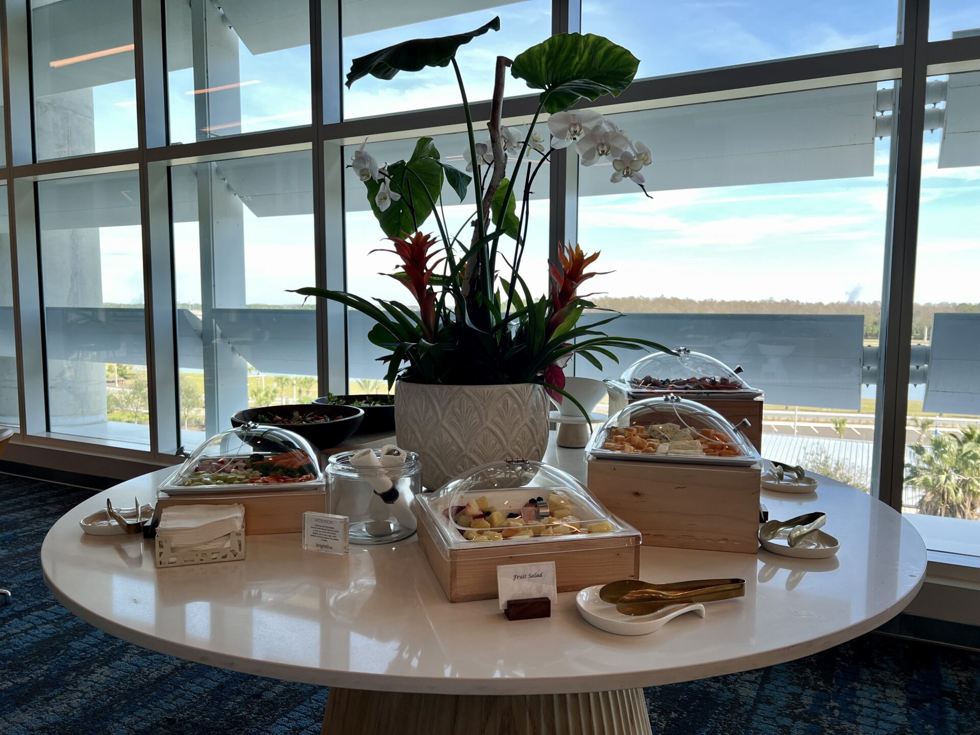 The Brightline Orlando Premium Lounge: Is it Worth the Splurge? - Your ...